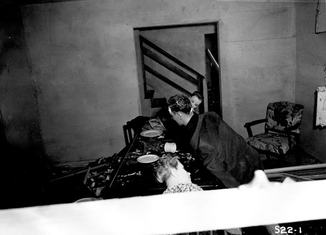 Nuclear Test Dummies: Creepy Photos Show a Fake Town Filled With ...