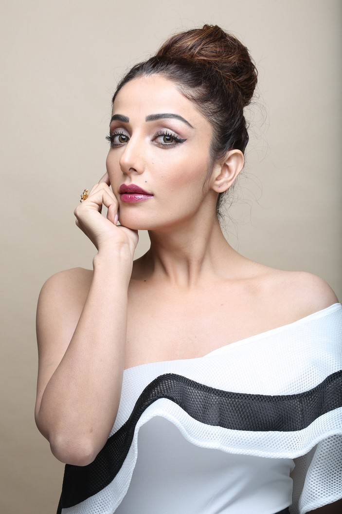 Tollywood Model Sonia Mann Photo Shoot In Hot White Dress