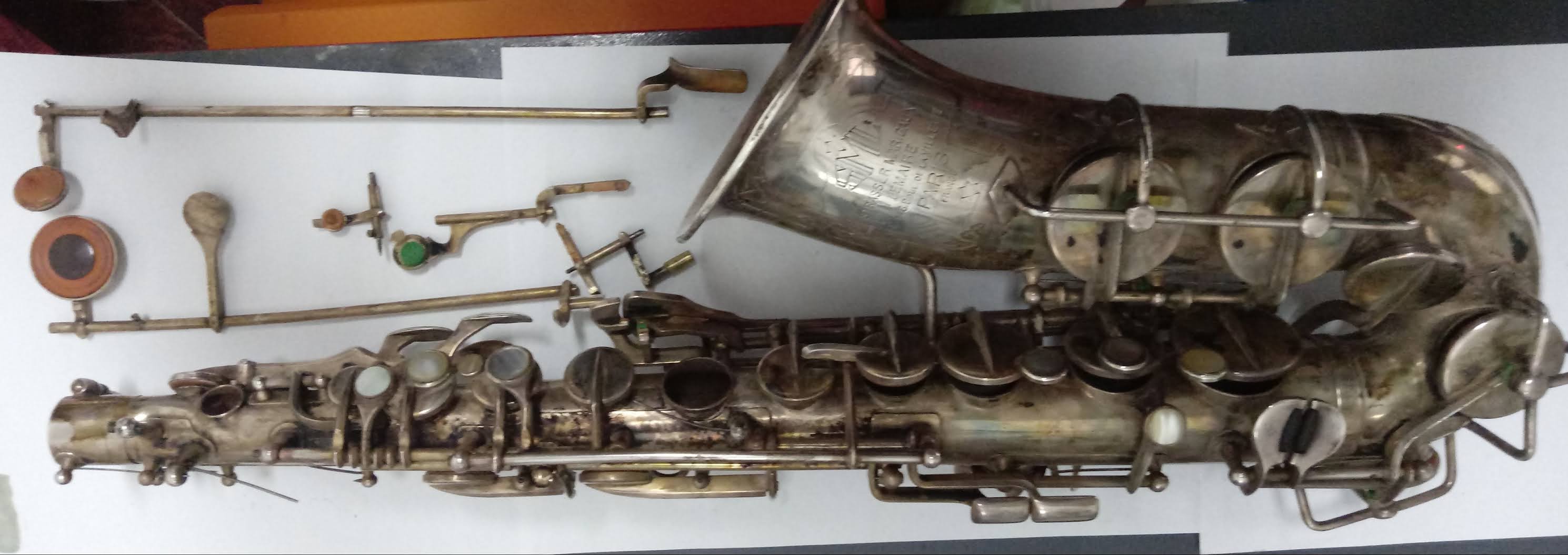 Reparación de instrumentos musicales de viento en Madrid. Roberto Belda ...