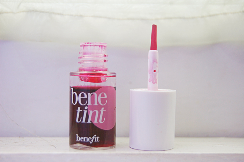 Beauty Darla: Review : Benefit Benetint Mini Vs Faceshop Lip Tint (Red)