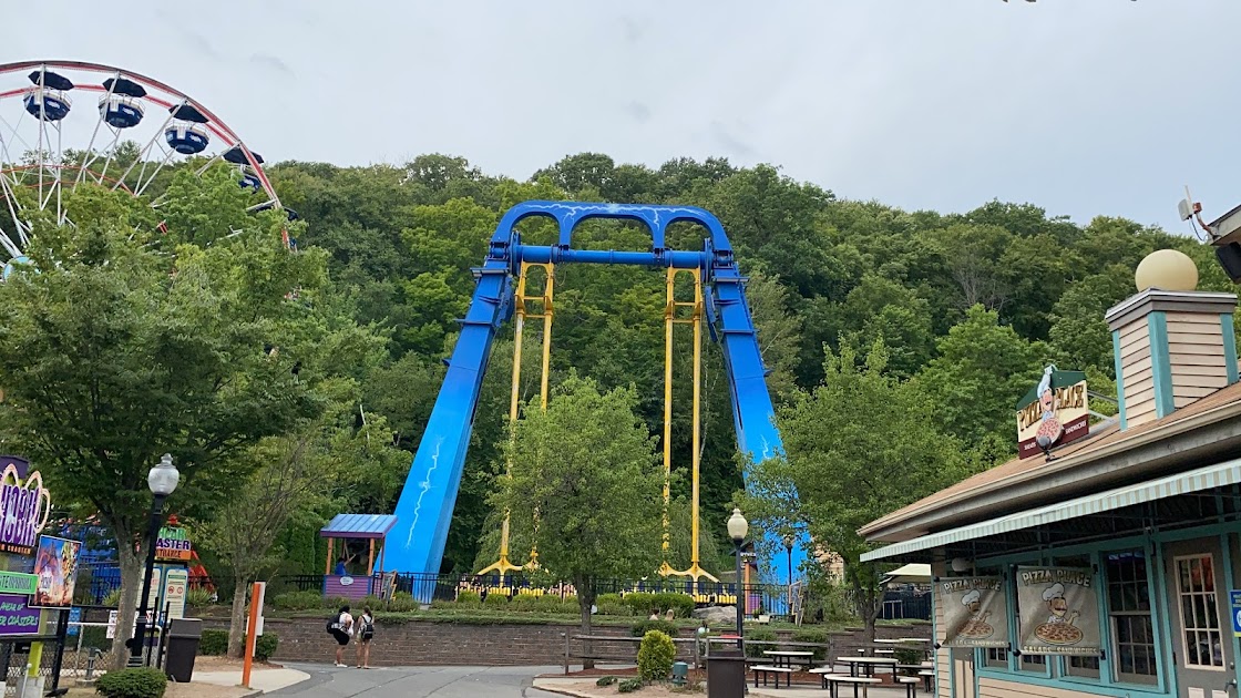 The Never Built Tomorrowland Train Station in Walt Disney World