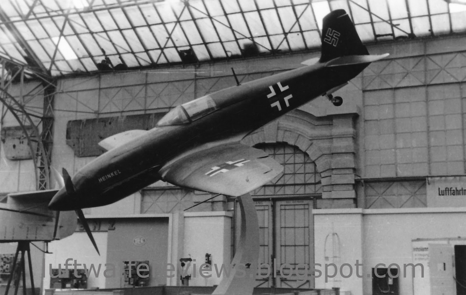German Aviation, 1919-1945: Notes and Reviews: Military Aircraft In ...
