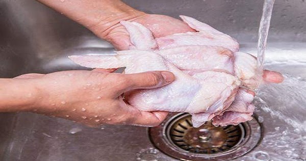 Are You Washing The Chicken Before Cooking? Read This And You Will ...