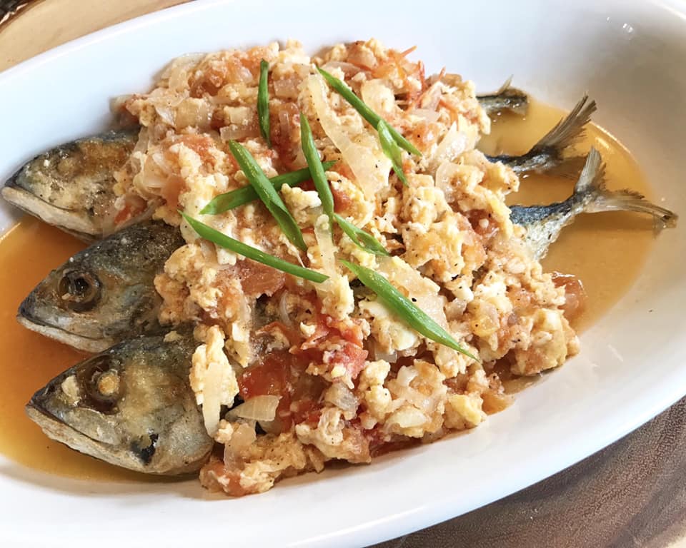 Ginataang Hito (Catfish in Coconut Milk)