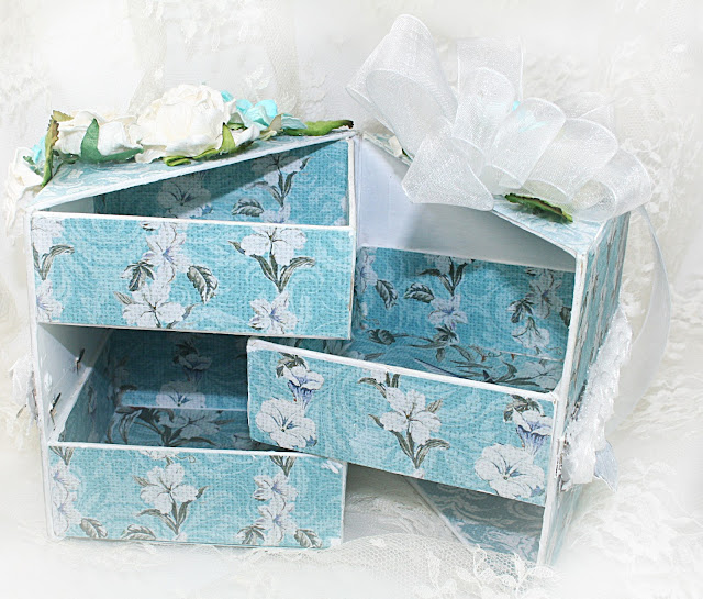 Scrap, Travel, and Bark!: Altered Box with Fabscraps Jungle Mist Collection