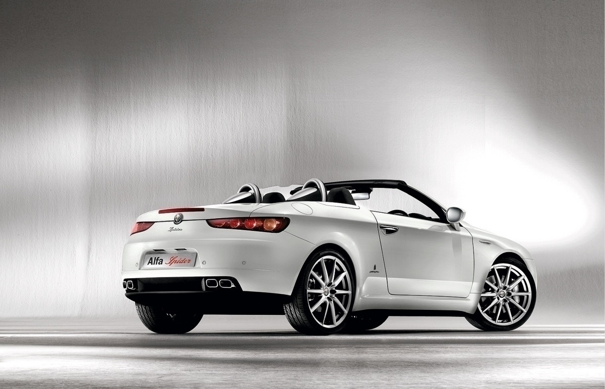 Alpha Romeo Car Photos