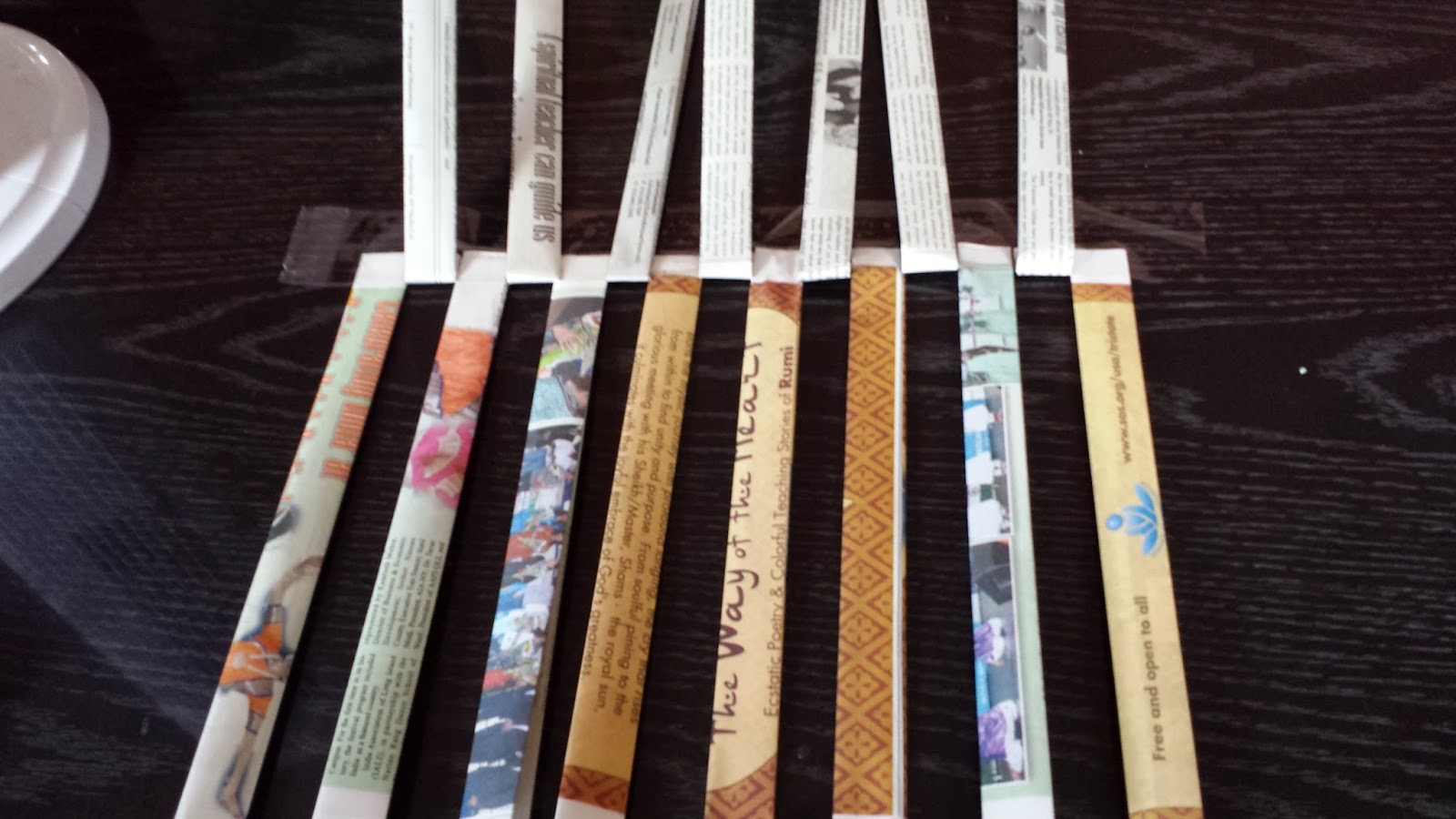 Vikalpah: Newspaper folder