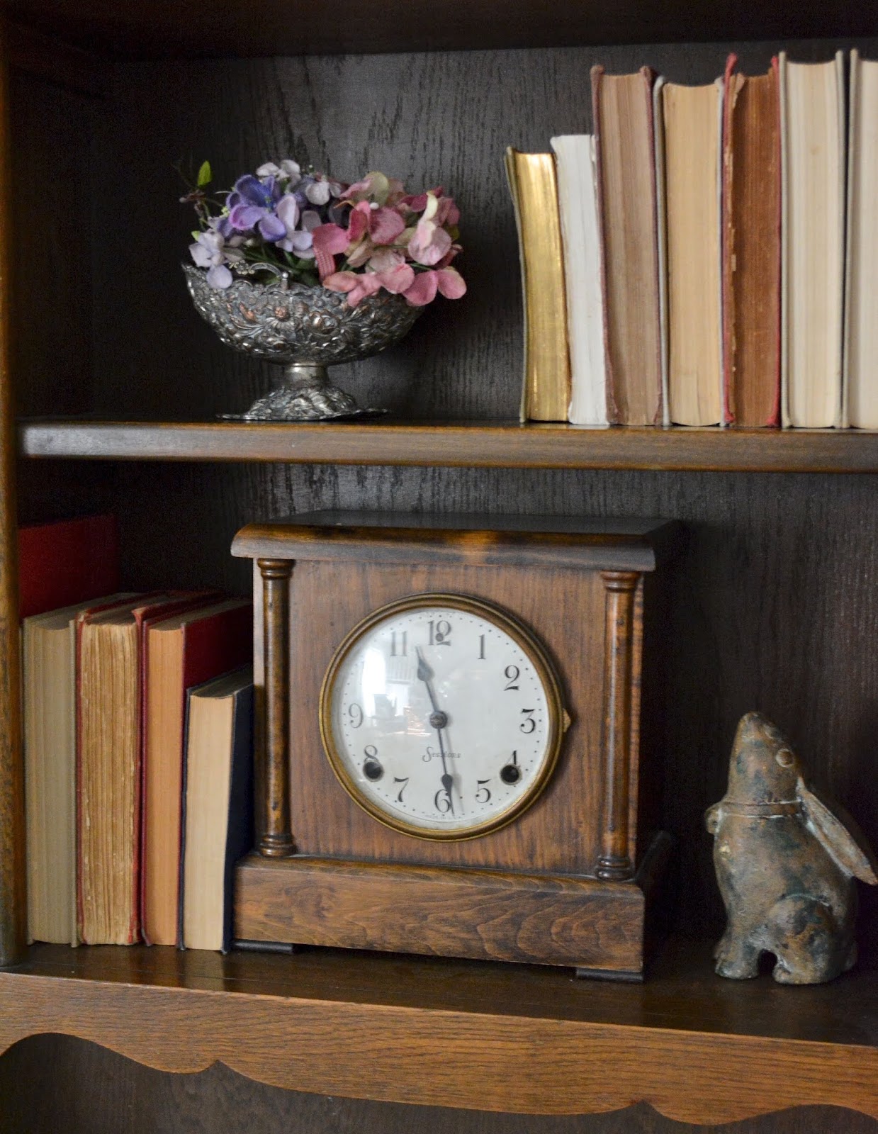 Let's Add Sprinkles: Collecting And Displaying Old Books/VAFR Blog Hop