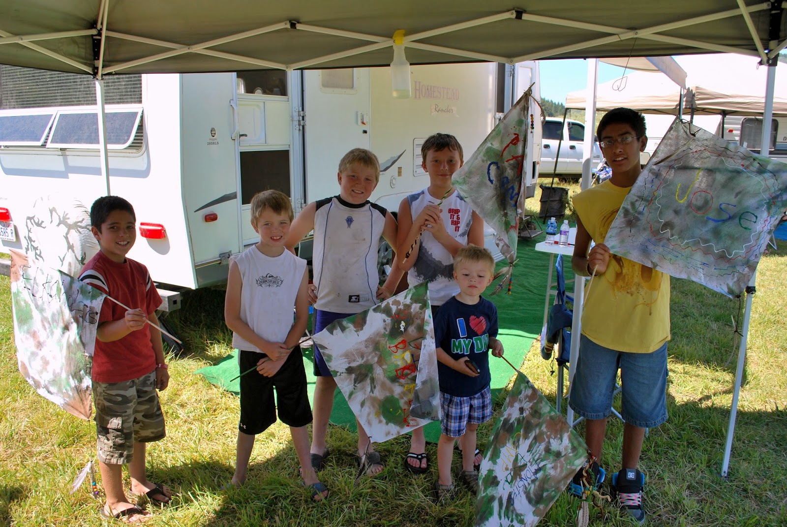 Mama's Crafts: Camp Flags- Kids Craft