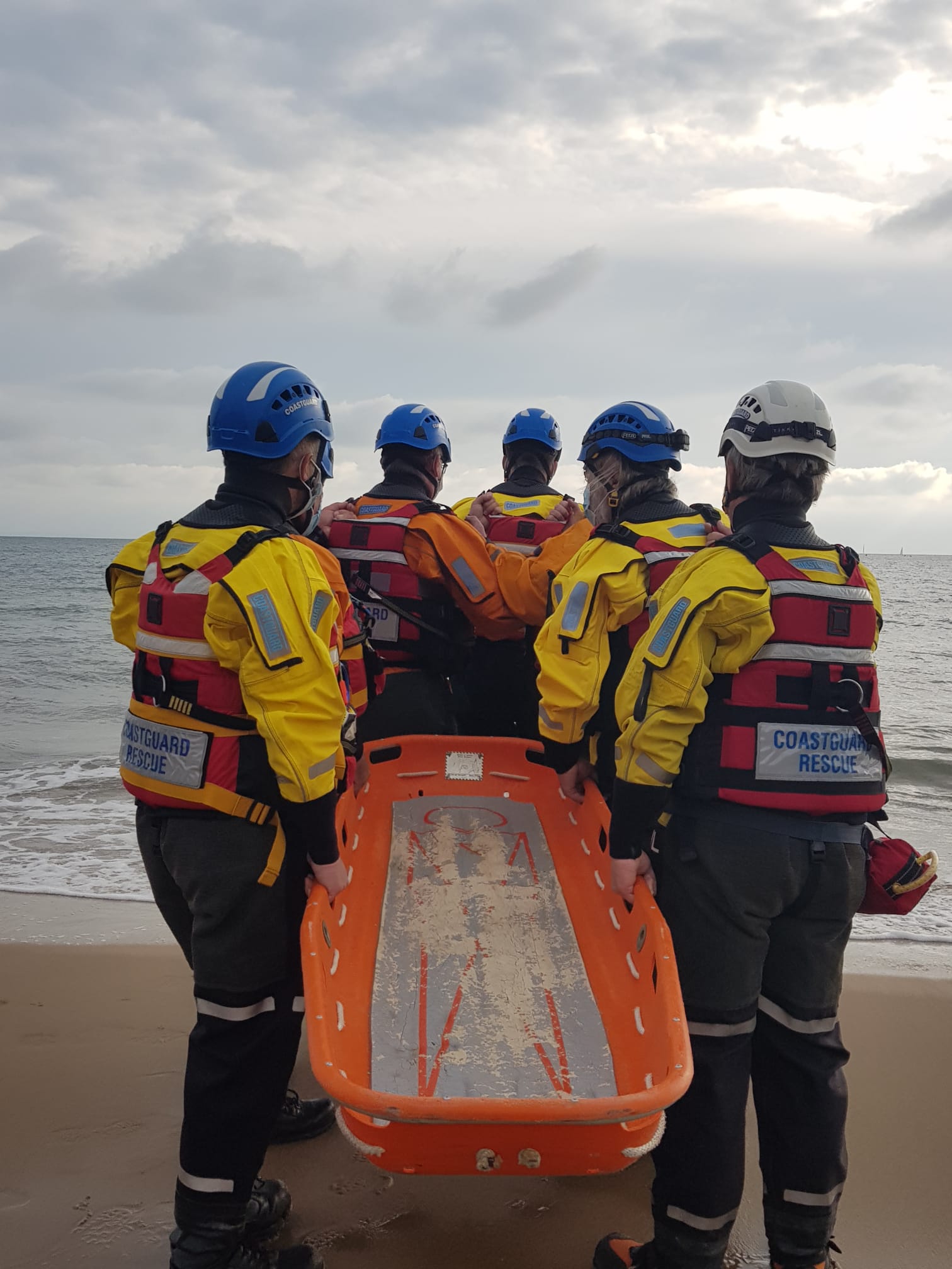 Swanage Coastguard Rescue Team : Team and water rescue training