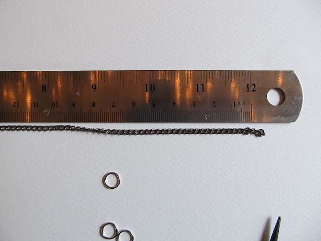 WobiSobi: Chain Reaction II, Necklace DIY