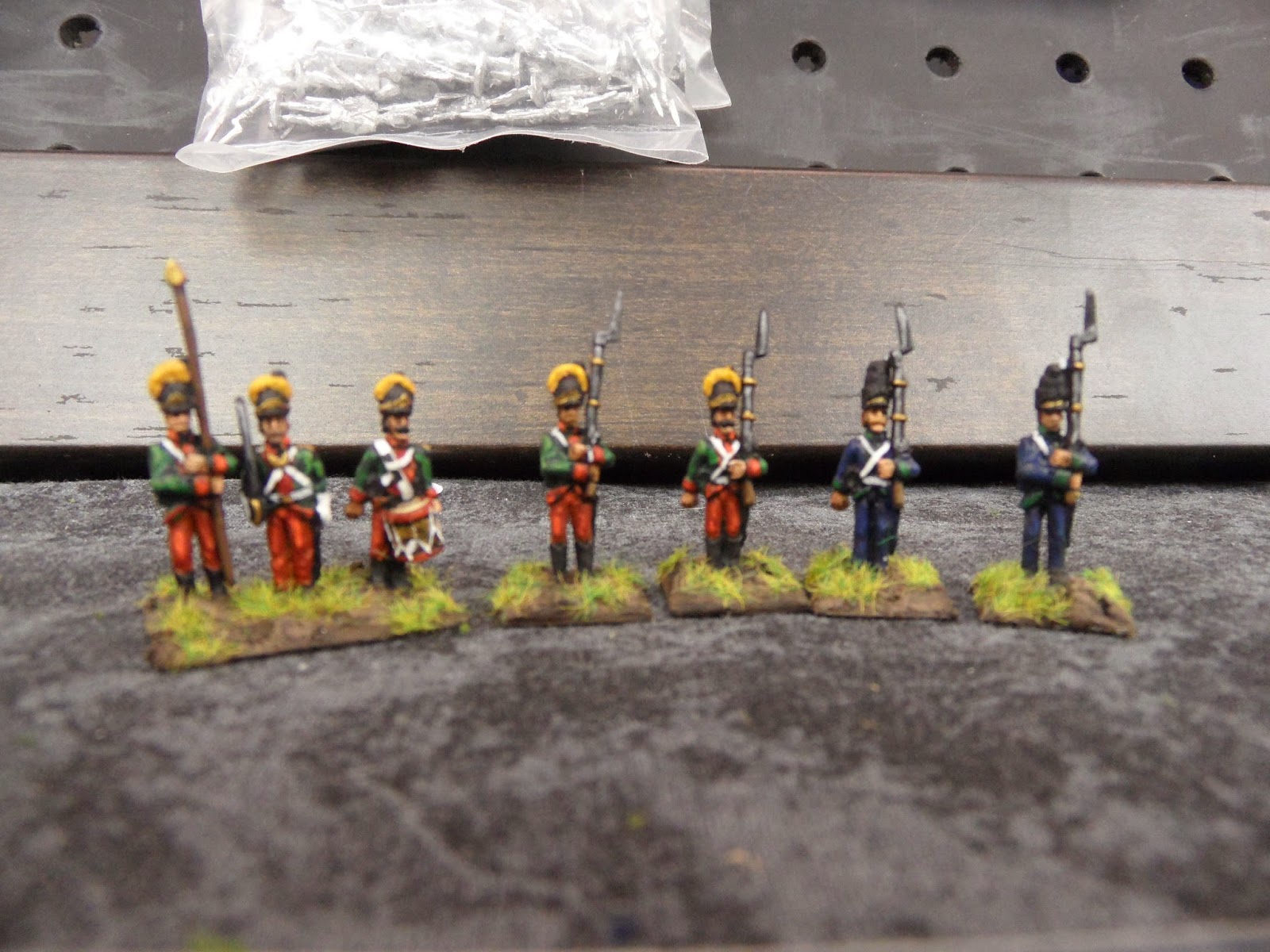Anton's Wargame Blog: Uprising Miniatures 15mm figures
