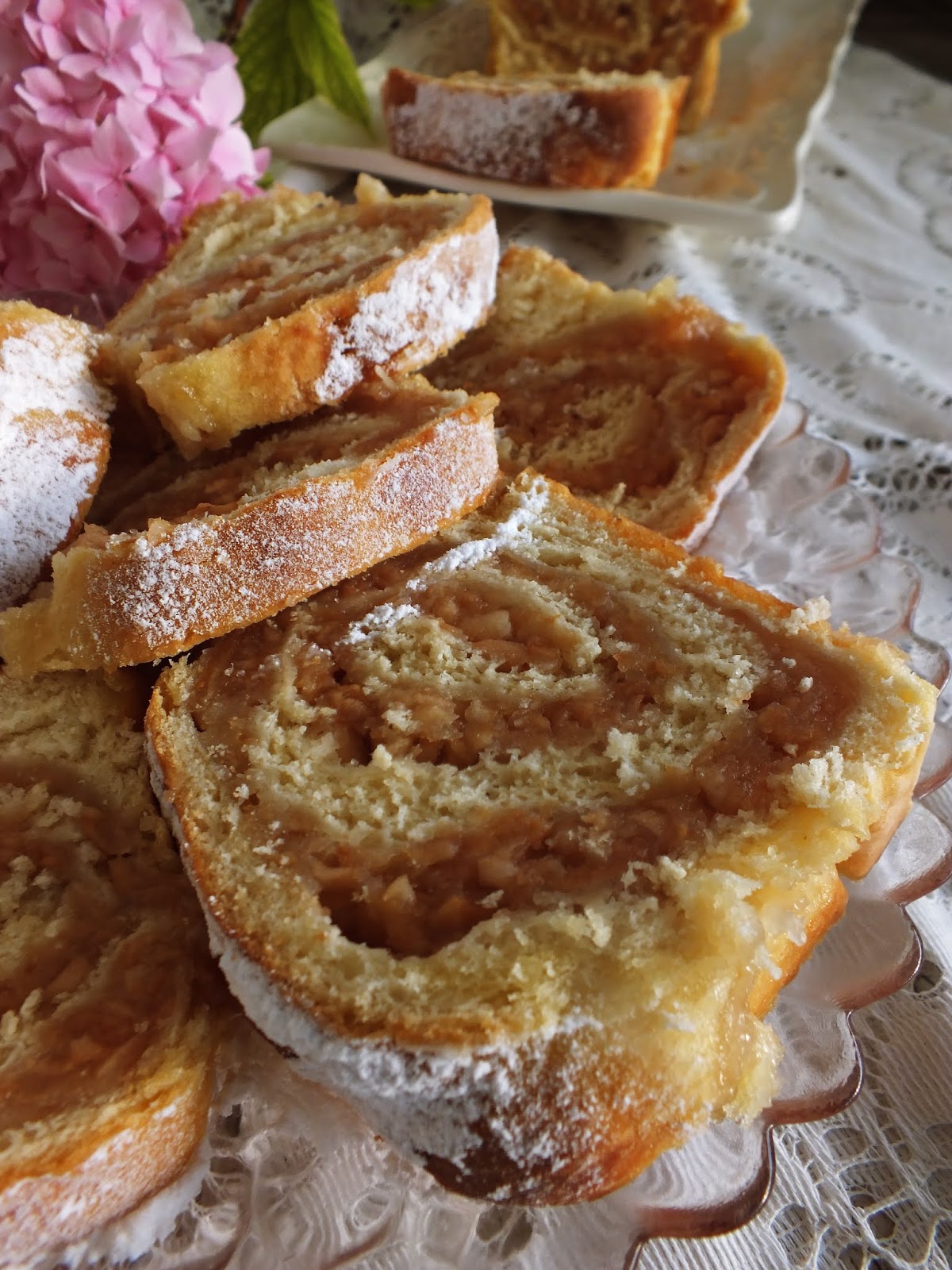 Astal Kuhinja Ravnice: Štrudla sa jabukama