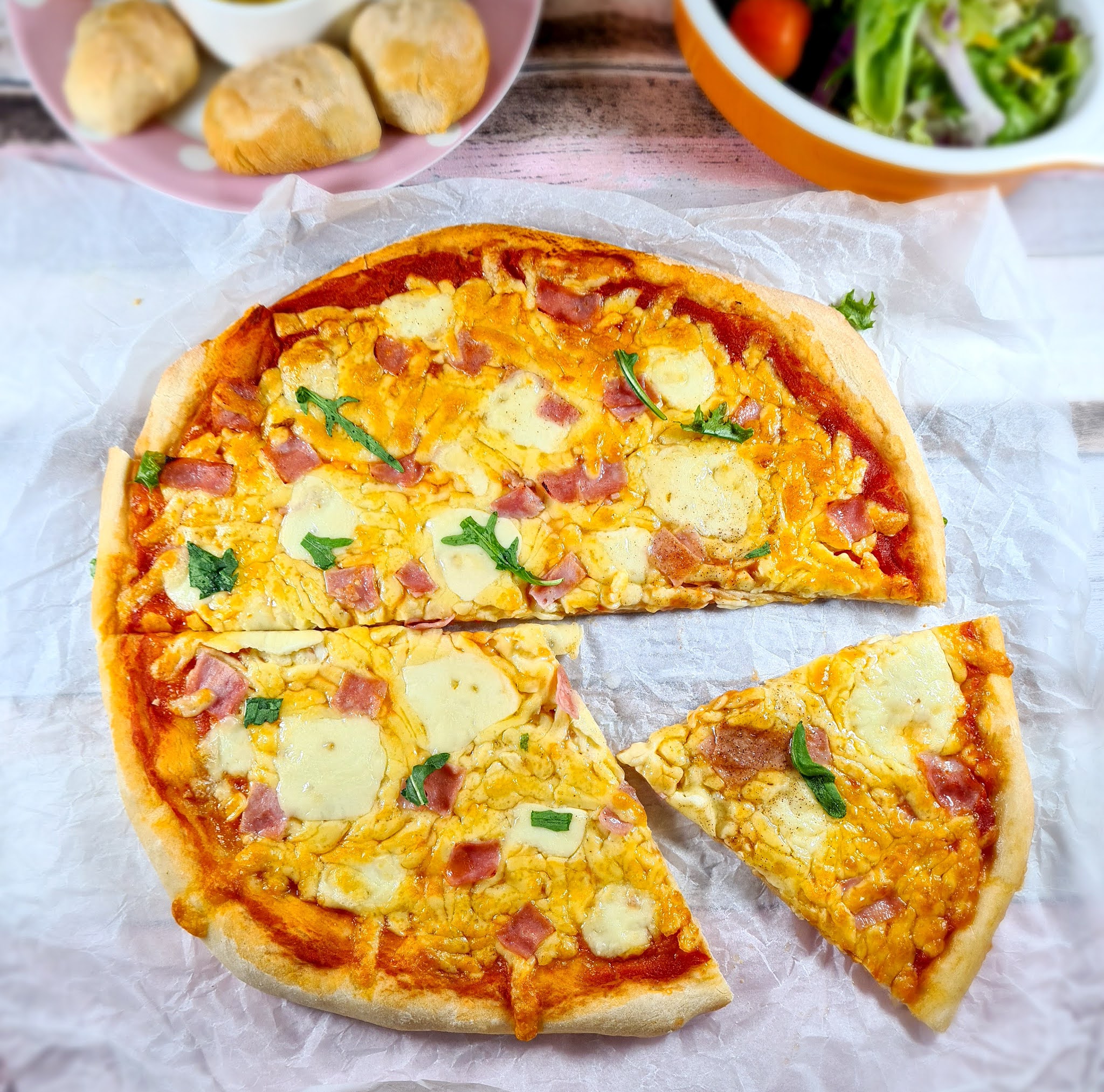 Homemade Pizza Fakeaway & Dough Balls | Zanussi Fakeaway Recipe | Sugar ...