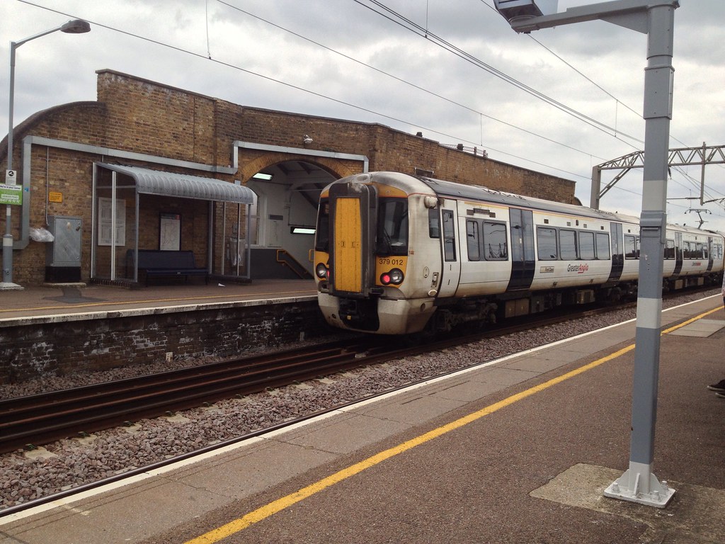 British Diesels and Electrics: Class 379 Electrostar