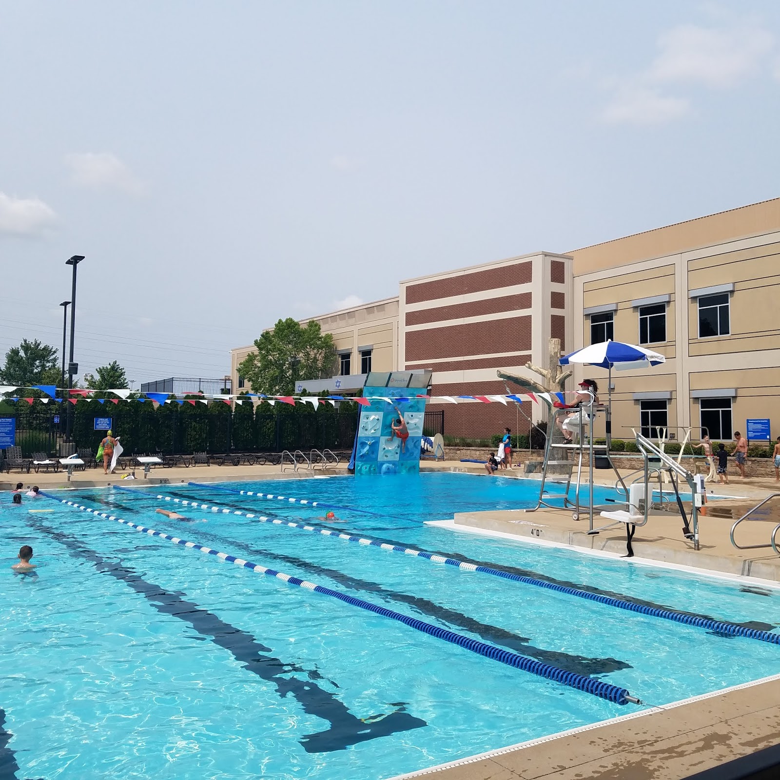 Play St. Louis: The J Outdoor Pool, Creve Coeur
