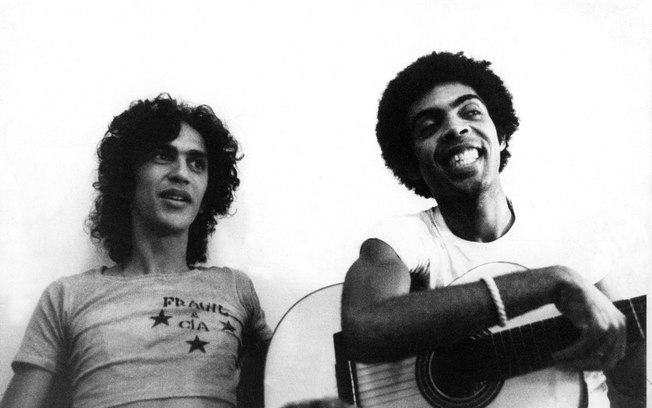 Caetano Veloso ...en detalle.: 2011 - TROPICÁLIA - UM CALDEIRÃO CULTURAL