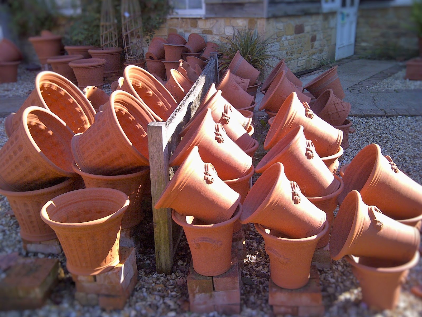 Gardening Ways......: Whichford Pottery: An afternoon for Head Gardeners.
