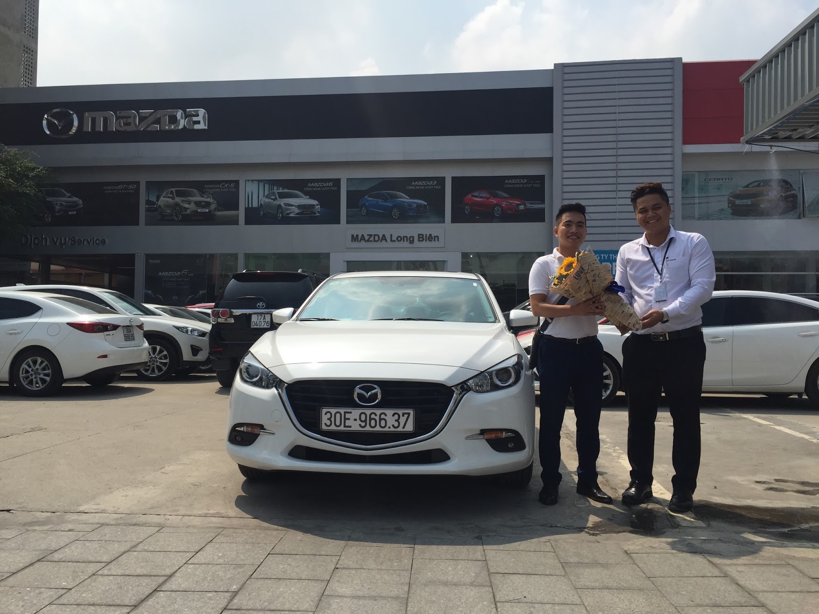 Giao xe KH Bạch Xuân Sơn - Mazda Cx5 Facelift Xanh 42M | 【Mazda Long ...