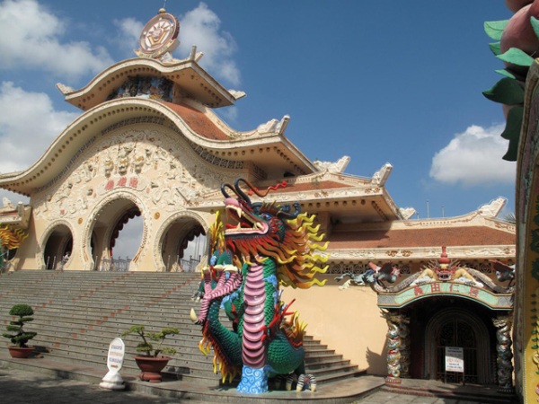 Emmelaine Kong: Suoi Tien Cultural Theme Park