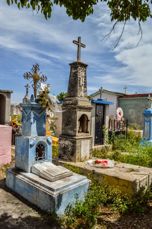Cementerios de México: Panteón de Tecuala, Nayarit, México.