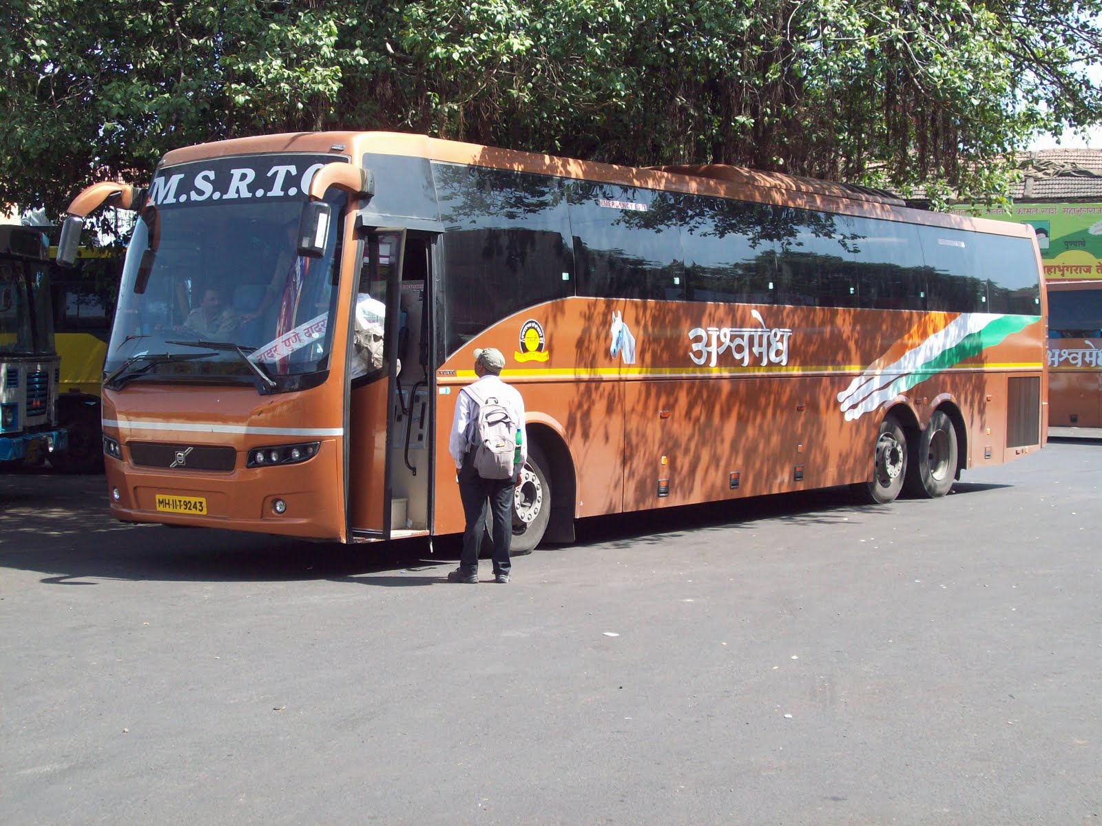 The chronicles of AB...: MSRTC's Ashwamedh hits the road