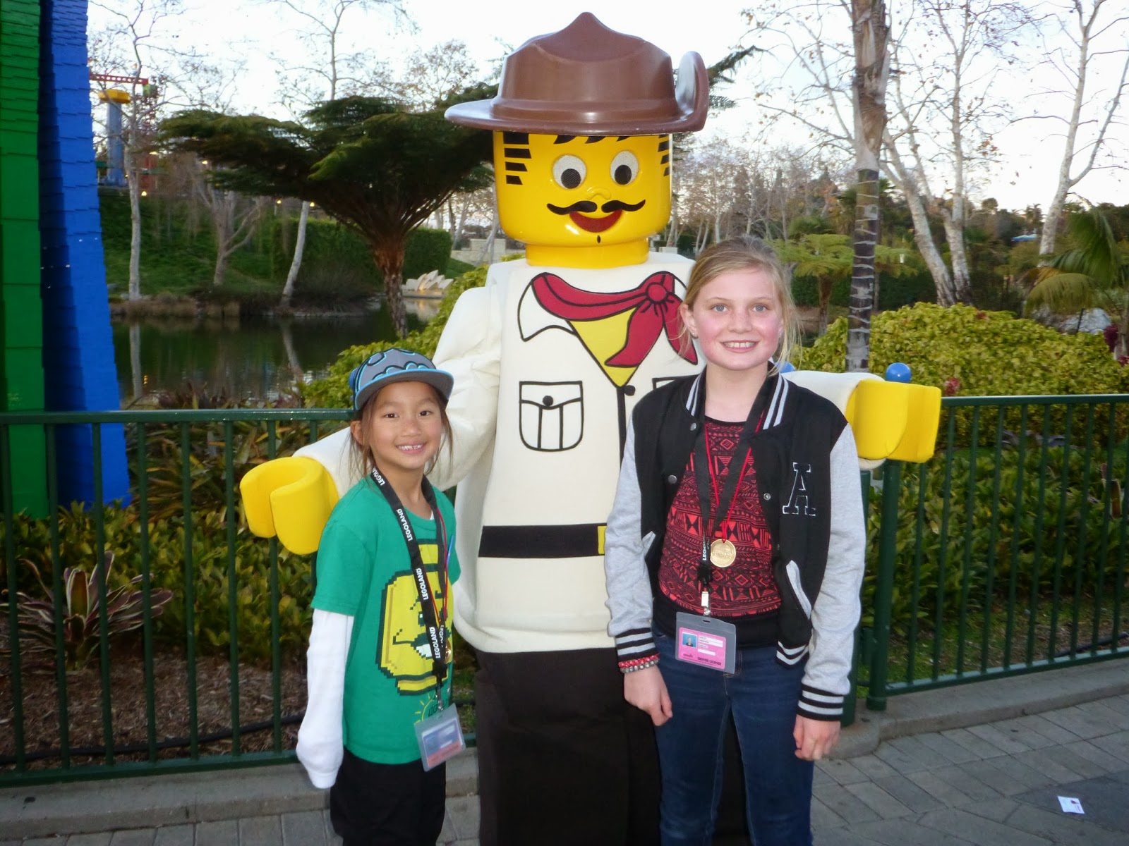Mia Sara Jia Lovell: Legoland Girls Trip!