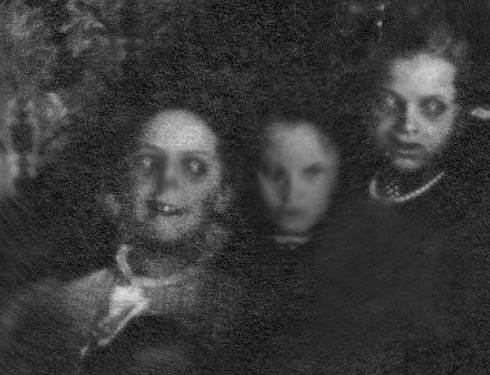 Scariest stories : -5 Disturbing pictures