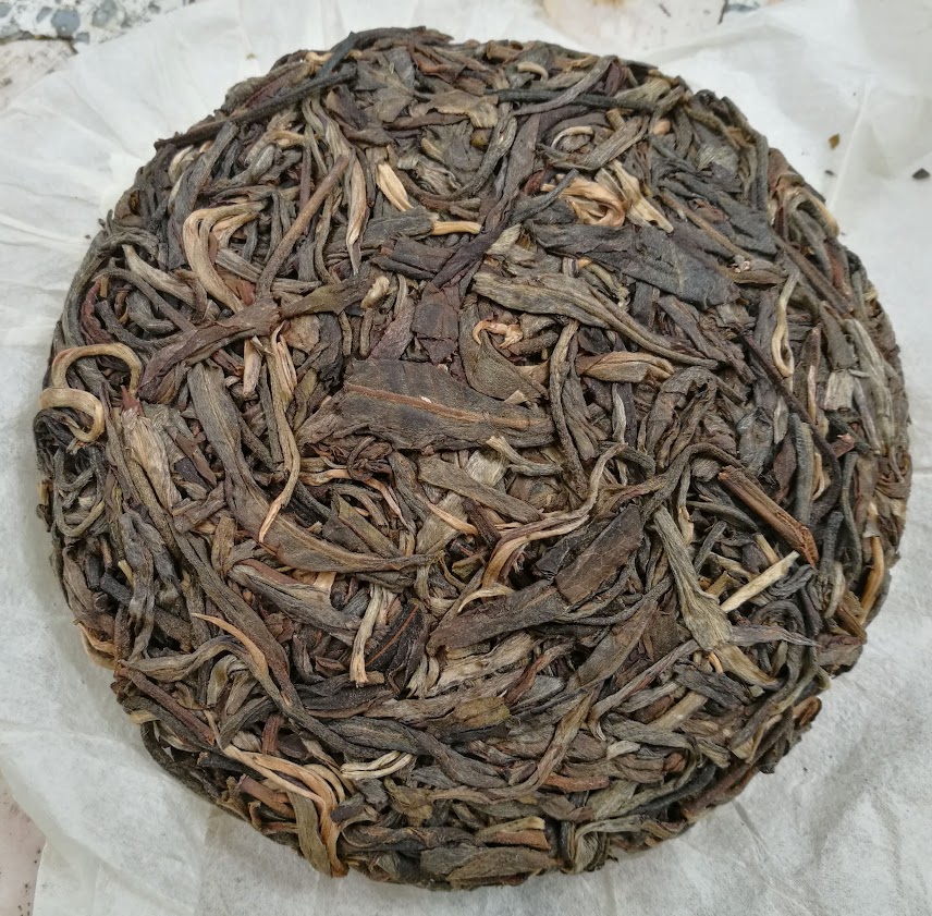 Tea in the ancient world: Sheng pu'er aging exploration