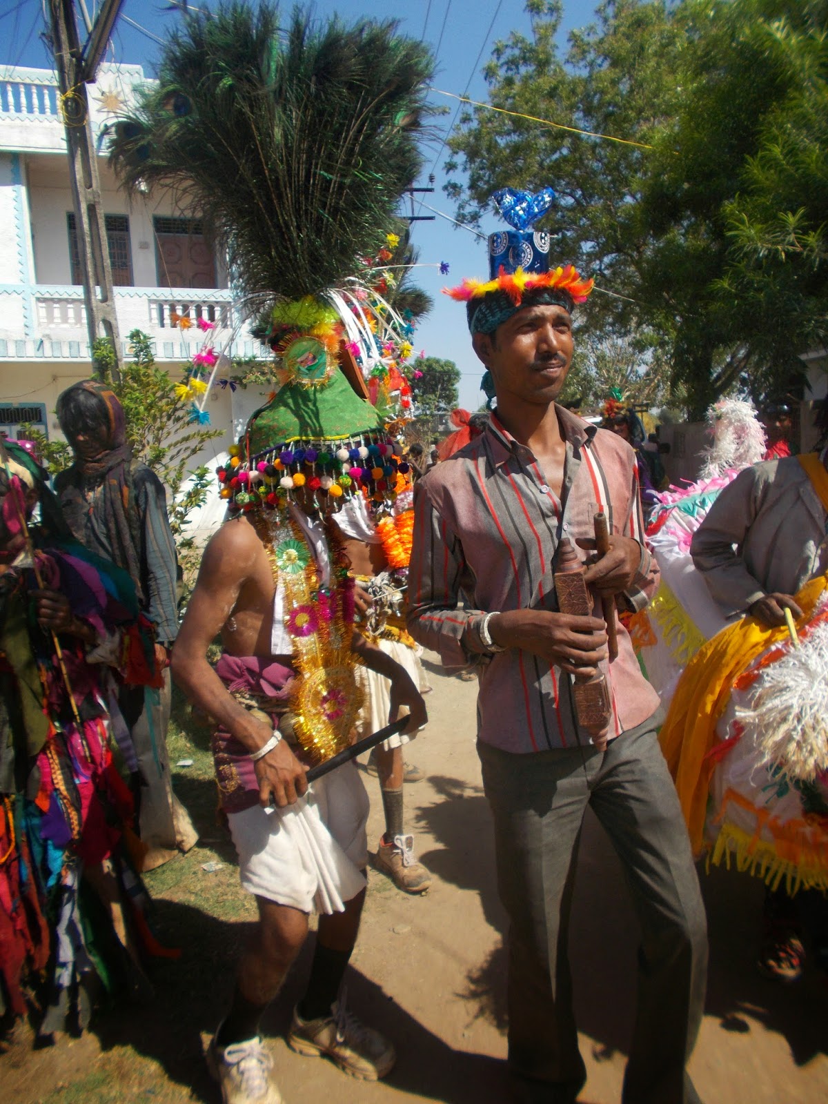 Kawant ger Festival in Holi