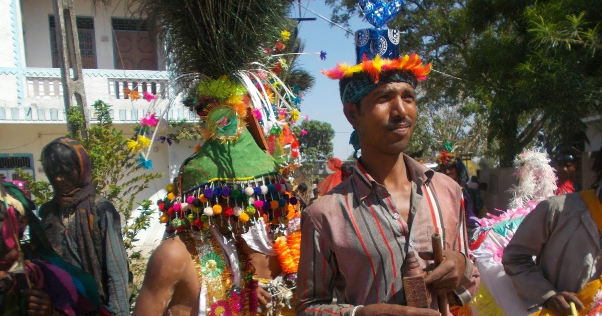 Kawant ger Festival in Holi