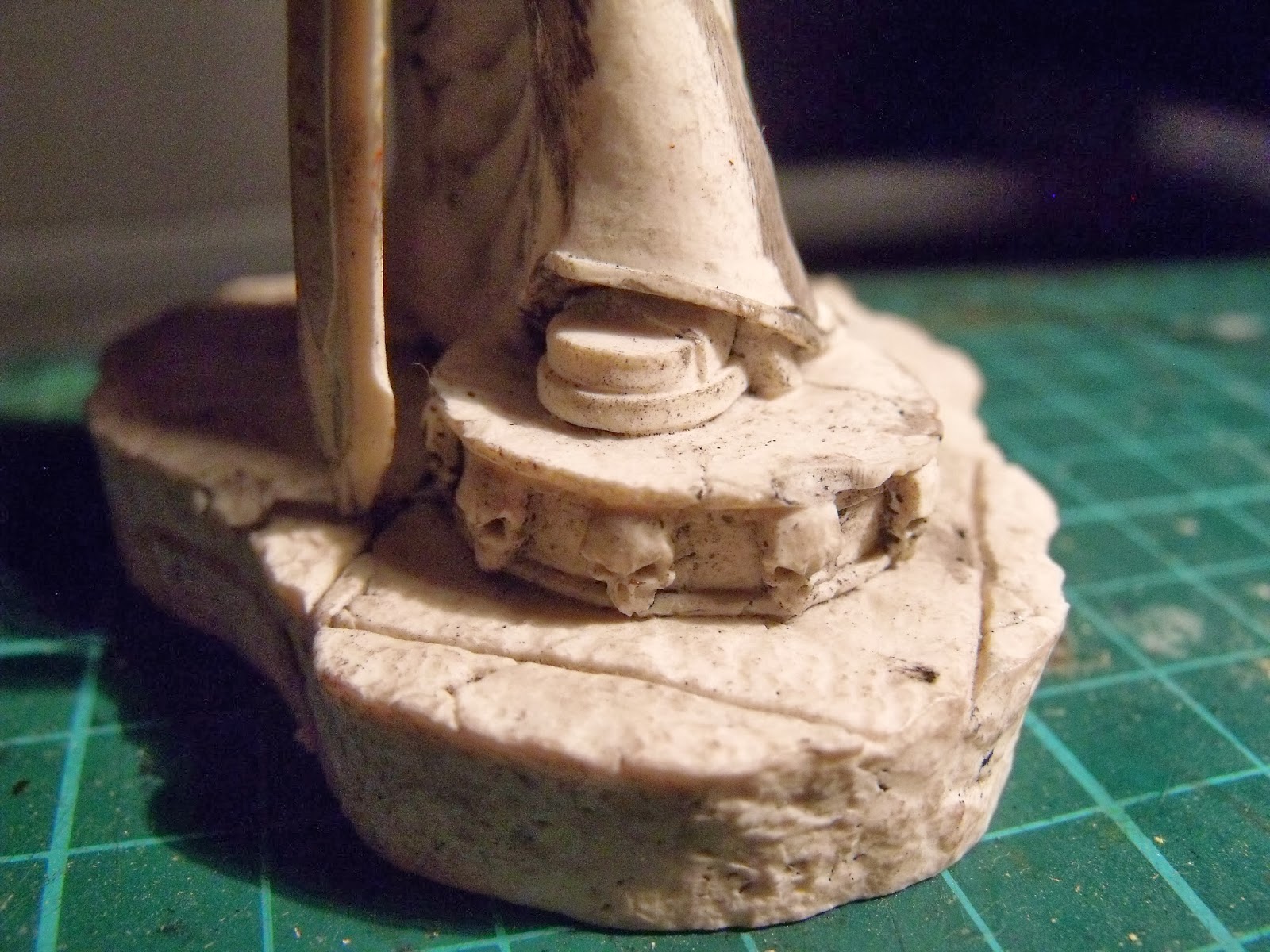 Limited Edition Warhammer models: Busts and Statues - Forgeworld ...