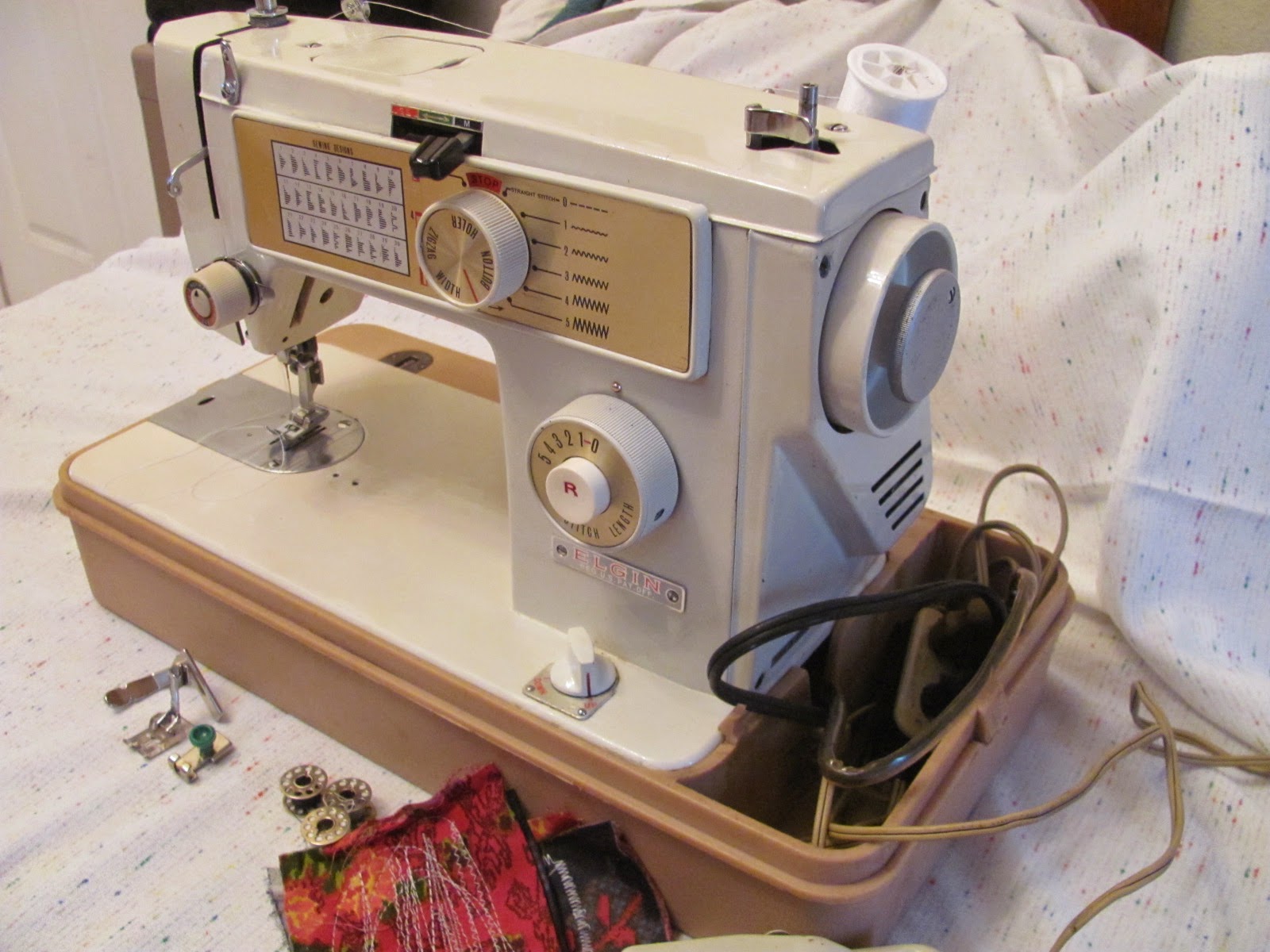 My Sewing Machine Projects : Elgin S-1145 Sewing Machine National ...