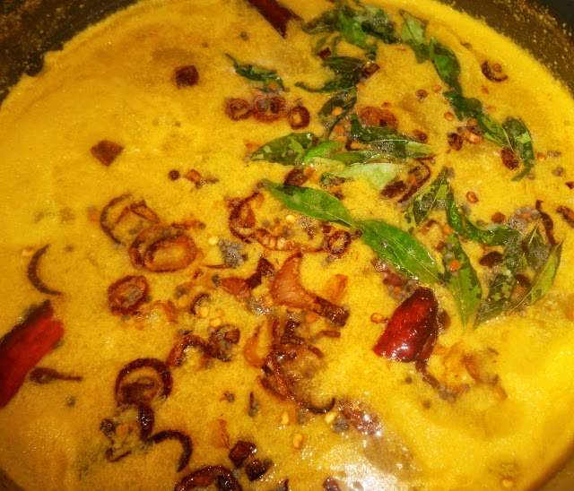 Home Cooking: Vellarikka Pulinkari