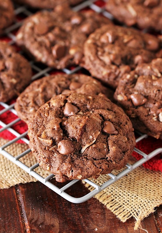 my kitchen world tour: German Chocolate Fleck Cookies