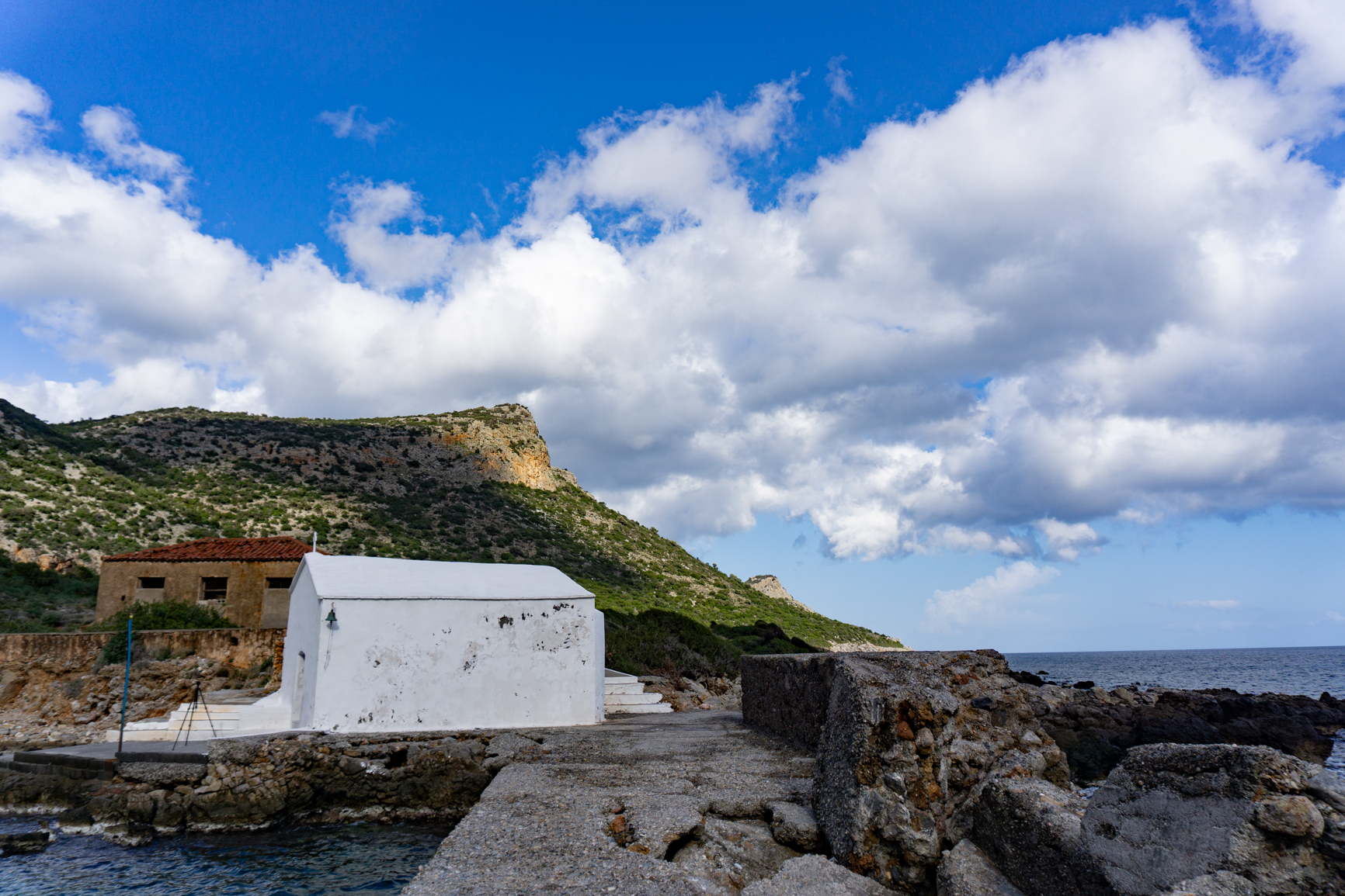 Χειμωνιάτικη βόλτα στην παραλία του Αγίου Παύλου στα Βελανίδια ~ ΒΕΛΑΝΙΔΙΑ