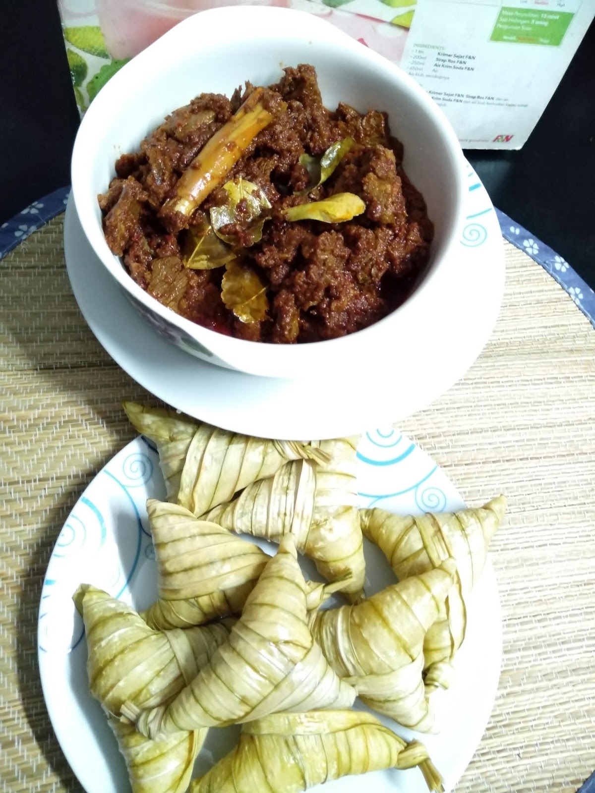 namakucella: RENDANG DAGING REMPAH ADABI