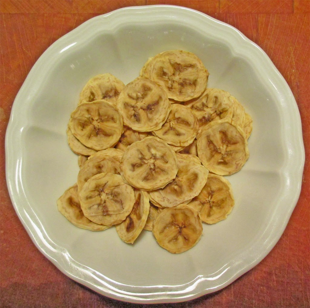 Il mondo di Luvi: Banane, pere, fragole (e mele)... essiccate
