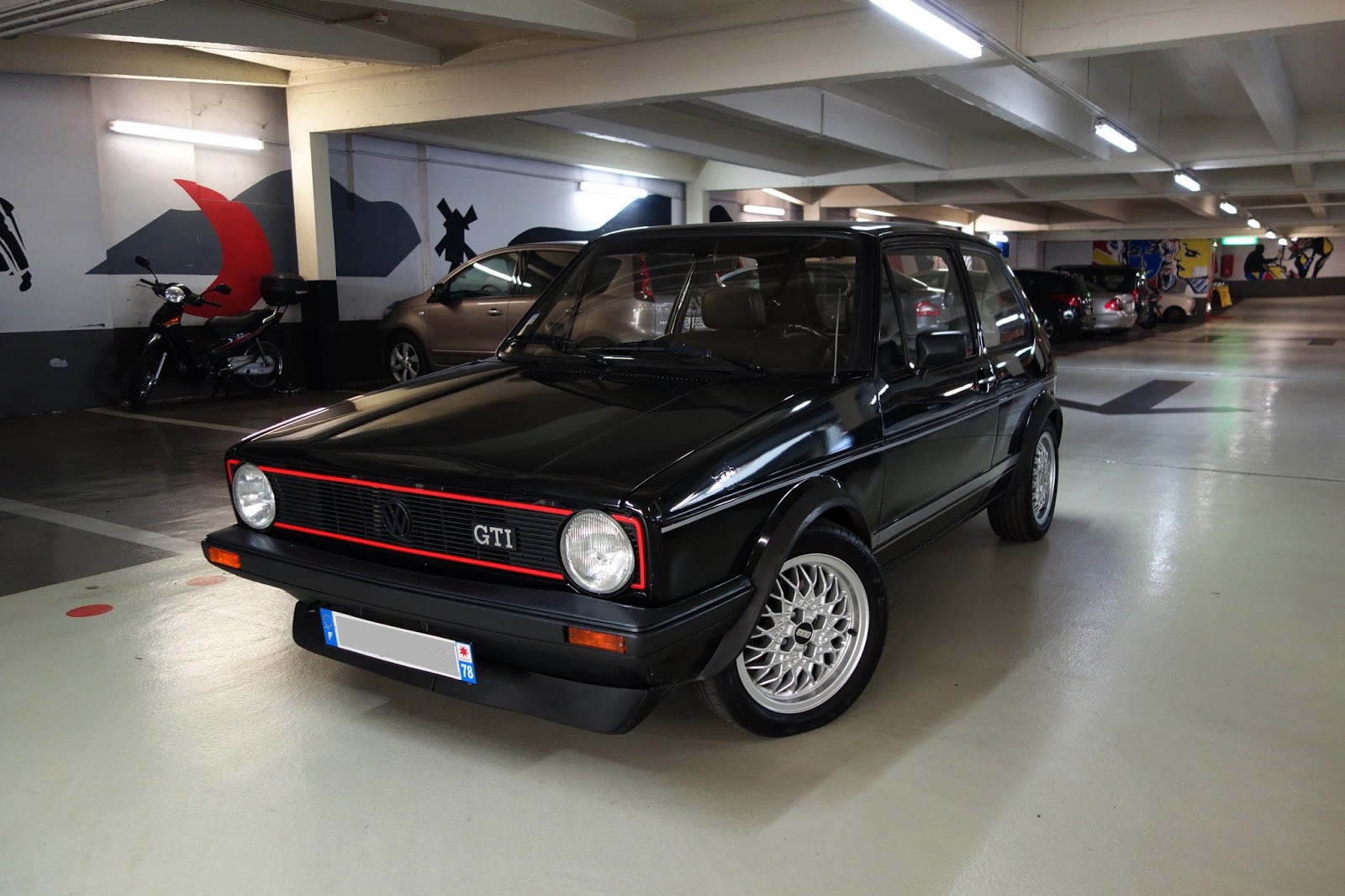 Autocoach Dépôt-Vente Automobile Paris: Volkswagen Golf GTI 1600 110ch ...