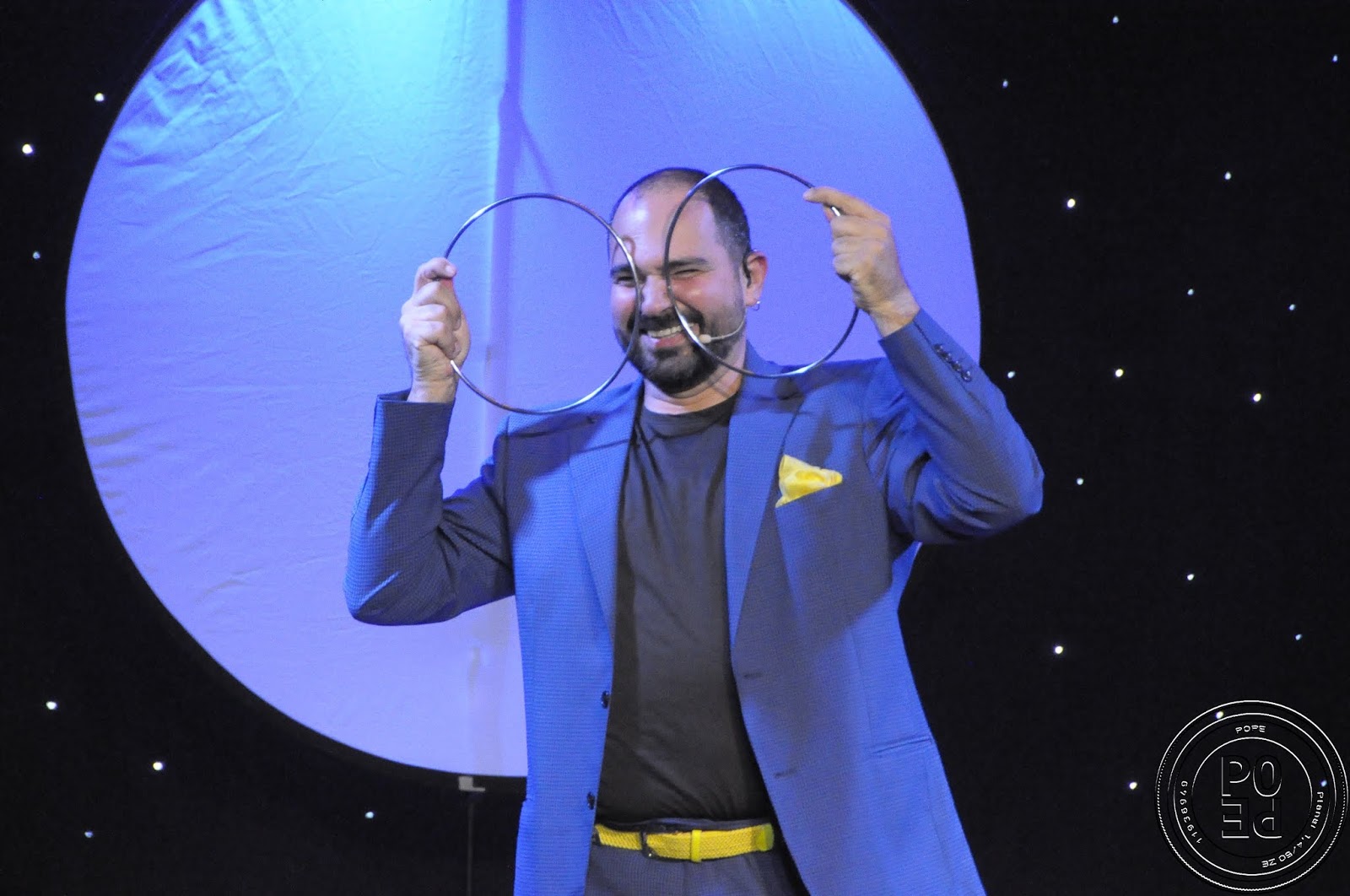 Magiqueando con Christian Miró - Reviews de Magia