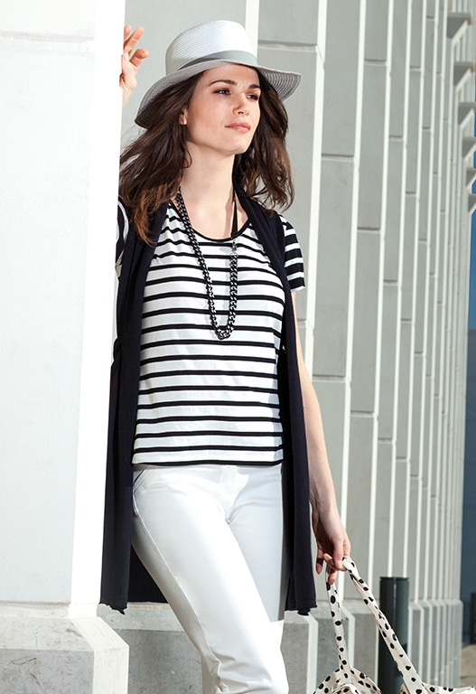 Ces doux moments: Captain Tortue dépoussière la vente de vêtements à ...