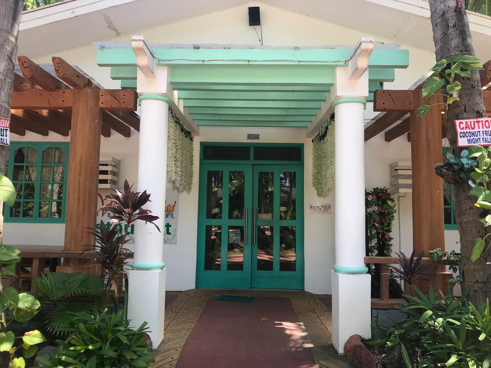 Review: Villa Soledad Beach Resort