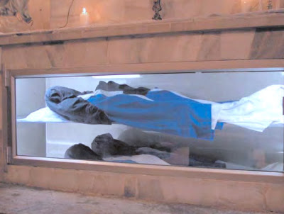 Our Lady of Good Success: Our Lady of Good Success & Venerable Mariana ...