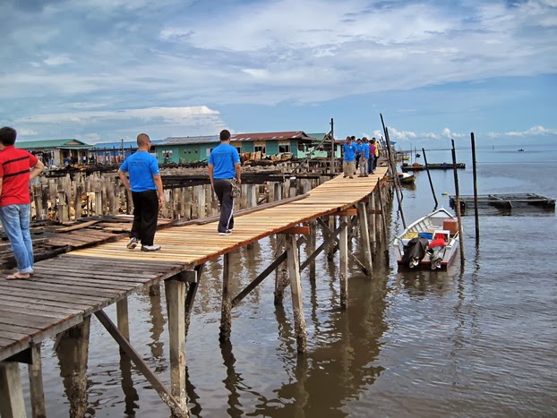 Simon Leong @ Brunei Darussalam: Humanitarian Aid to Kg Awat-Awat ...