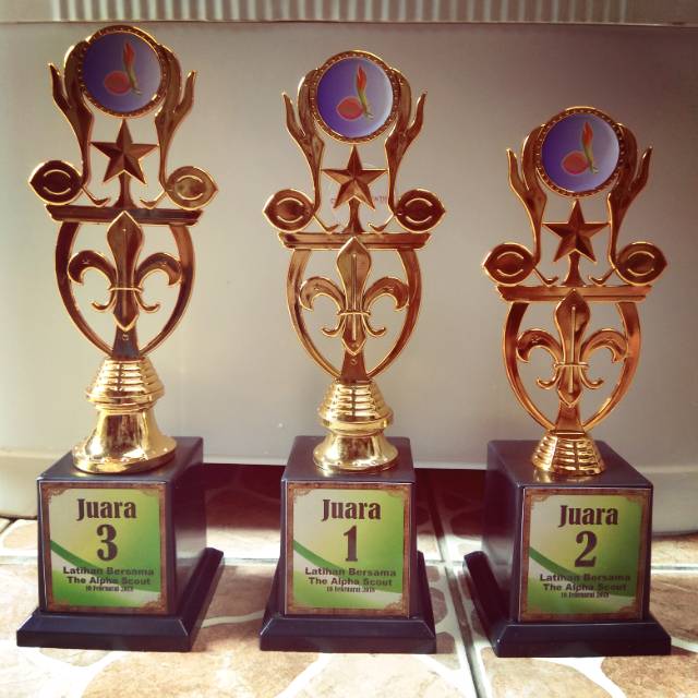 Piala Model Pramuka ~ Print Corner