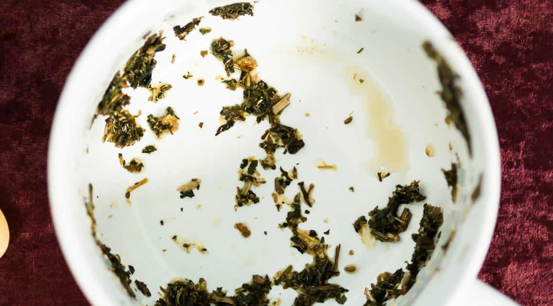 How to read Tea Leaves | Ritual Magic Spells