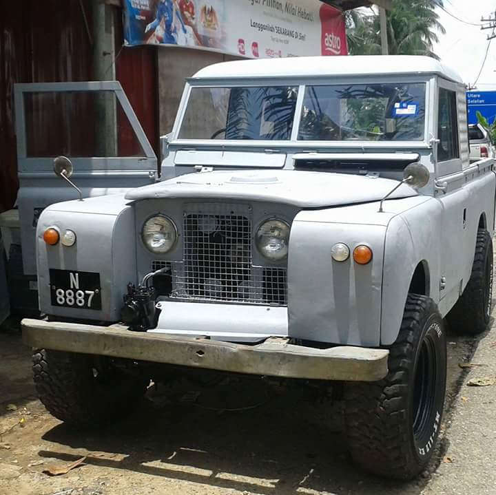 Classic Landy Rover From Malaysia - LAPAK MOBIL DAN MOTOR BEKAS