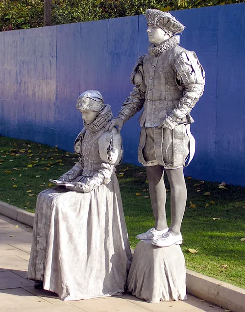 Amazing Living Statues Around The World | Most Unbelievable & Amazing ...