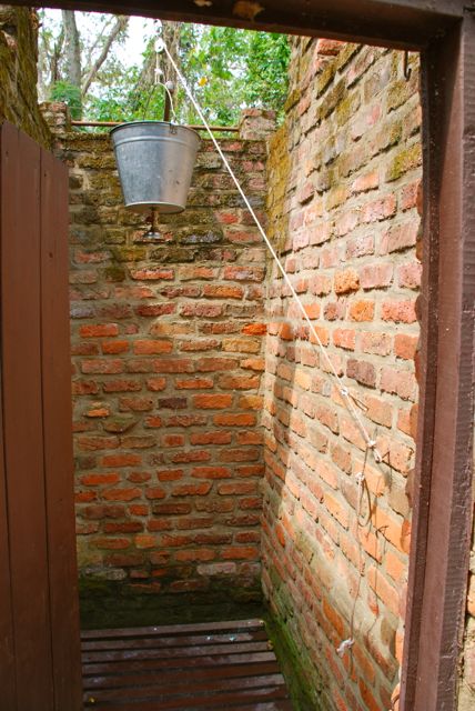 Africa Again . . . Julie Must Be Crazy!: 9 Easy Steps for a Happy ...