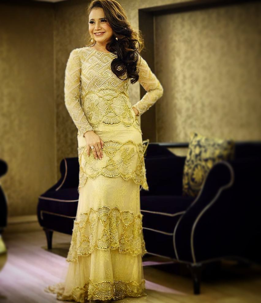 Biodata Artis: Profil dan Biodata Penyanyi Rossa, Lengkap dengan Agama ...